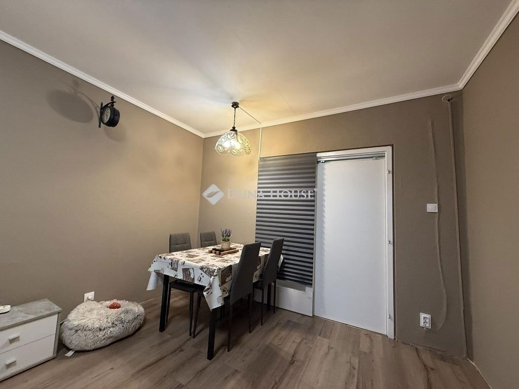 Eladó panellakás, Budapesten, XVIII. kerületben 68 M Ft, 2 szobás