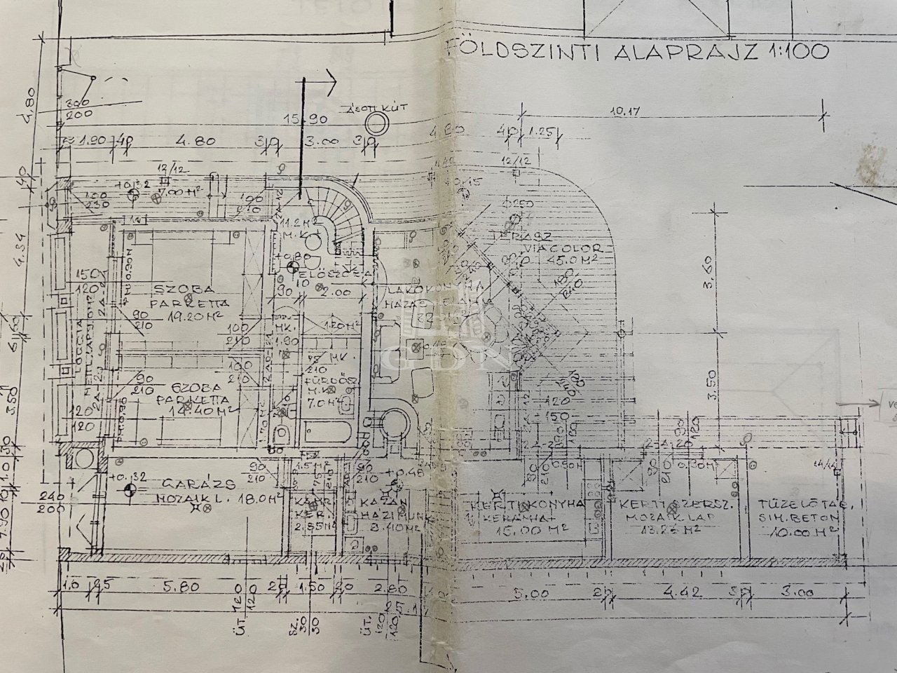 Eladó családi ház, Szegeden 135 M Ft, 5+1 szobás